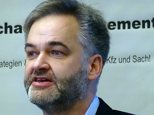 Der Werkstatt-Termin kommt künftig vom Versicherer ...