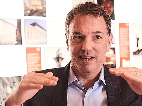 Wefox strukturiert seinen Maschinenraum um - VersicherungsJournal ...